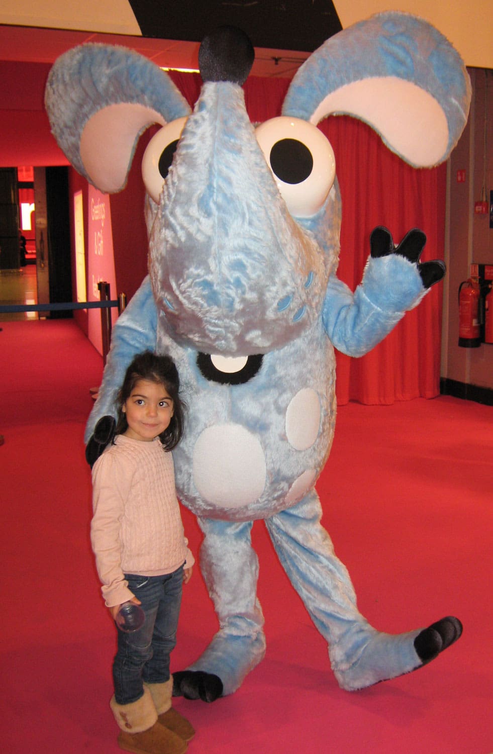 Boj_with_with_young_fan | Rainbow Productions